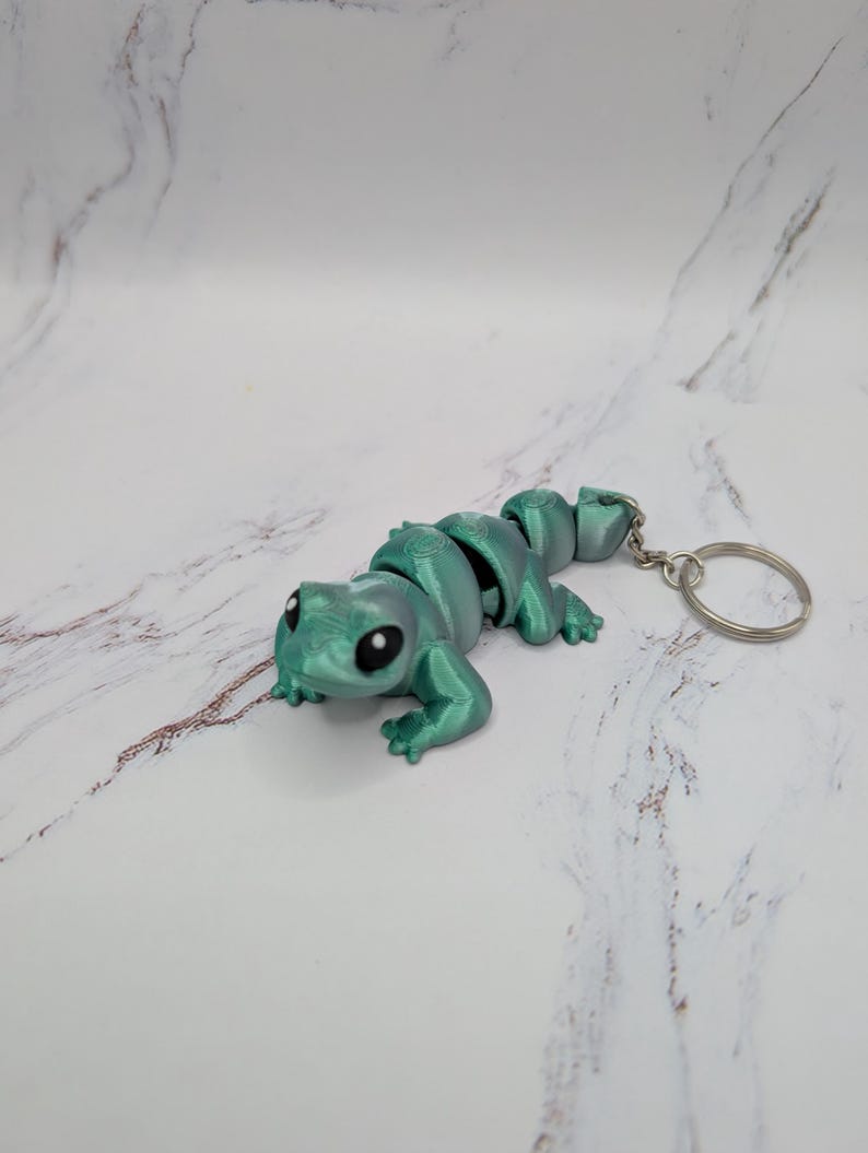Lizard 3D Printed Flexi Articulated Keychain - Etsy