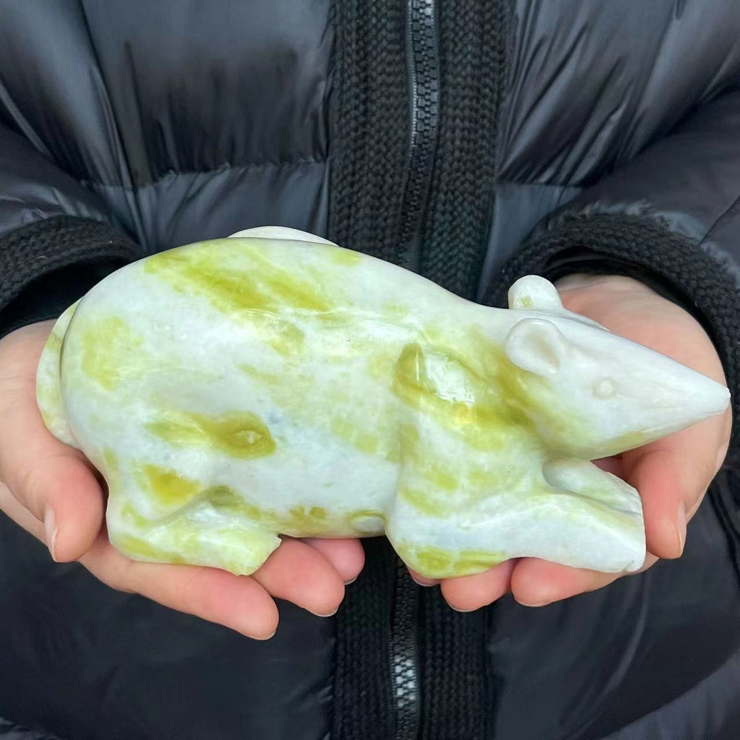 Large Jade Carved White Jade Mouse Fengshui Animal Statue Sculpture ...