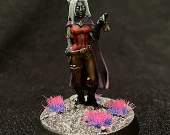 Female Drow Painted Miniature - Etsy