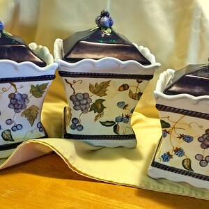 Vintage Capriware Hand Painted Canisters Ceramic Set of 3, Purple Grape ...