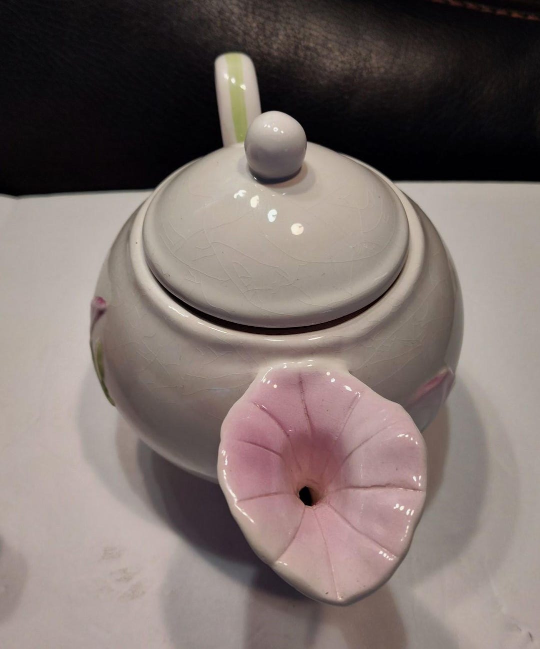 Vintage Porcelain Teleflora Teapot, White With Pink Lily Spout, Chic ...