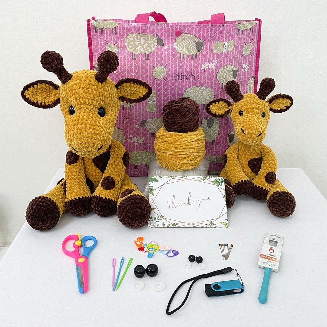 Crochet Giraffe Kit: Jerry and Mini, Beginner Friendly Amigurumi Set - Etsy