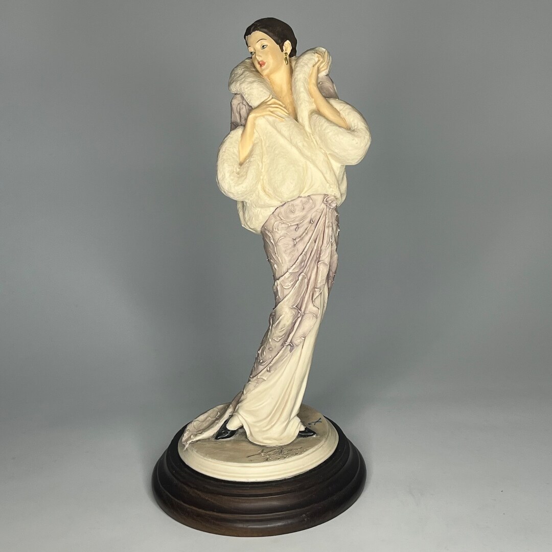 Vittorio Tessaro Vintage Capodimonte Figurine 1920s Lady jacqueline ...