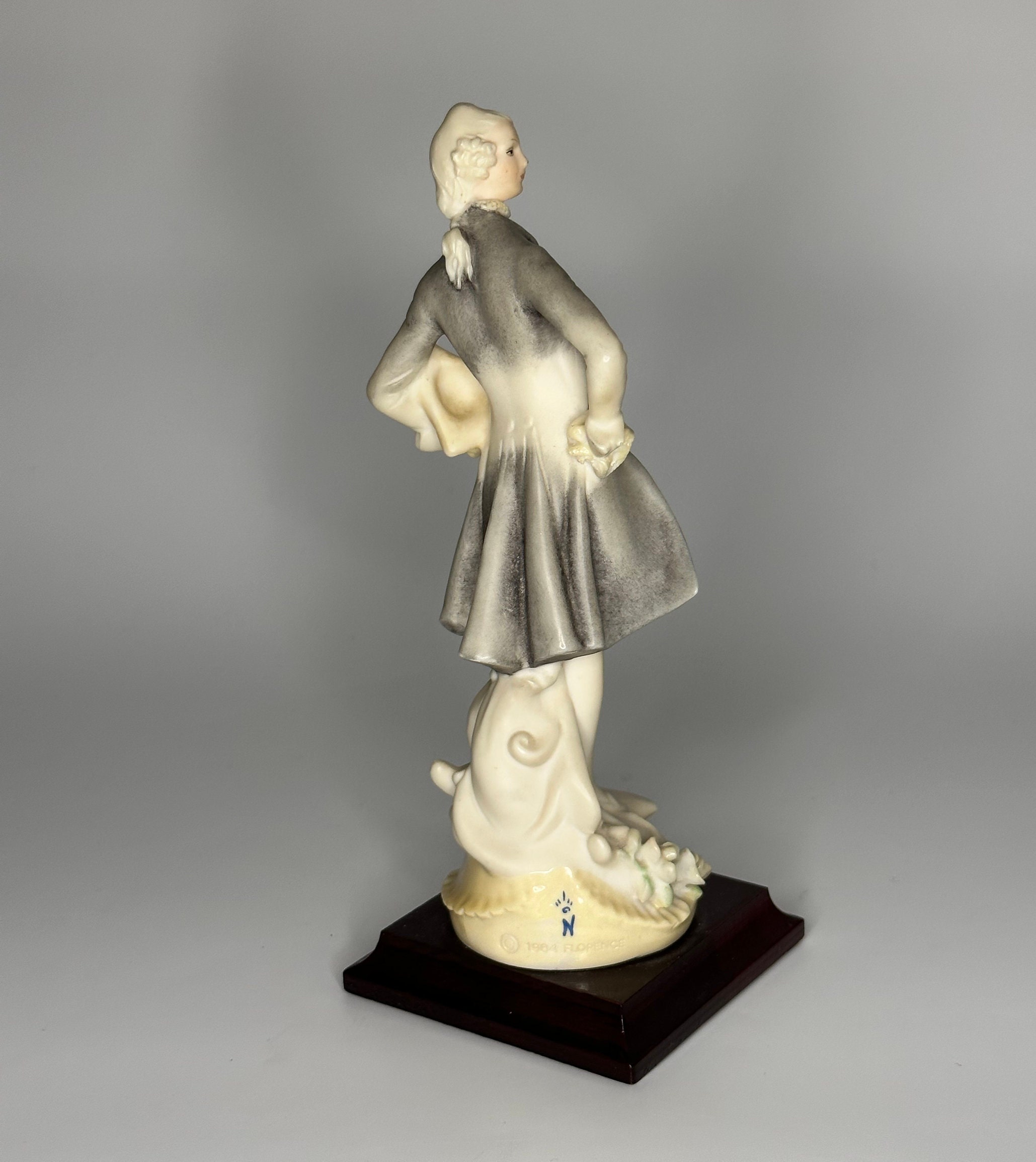 Vintage B. Merli 1984 Italian Capodimonte Porcelain Figurine of a ...