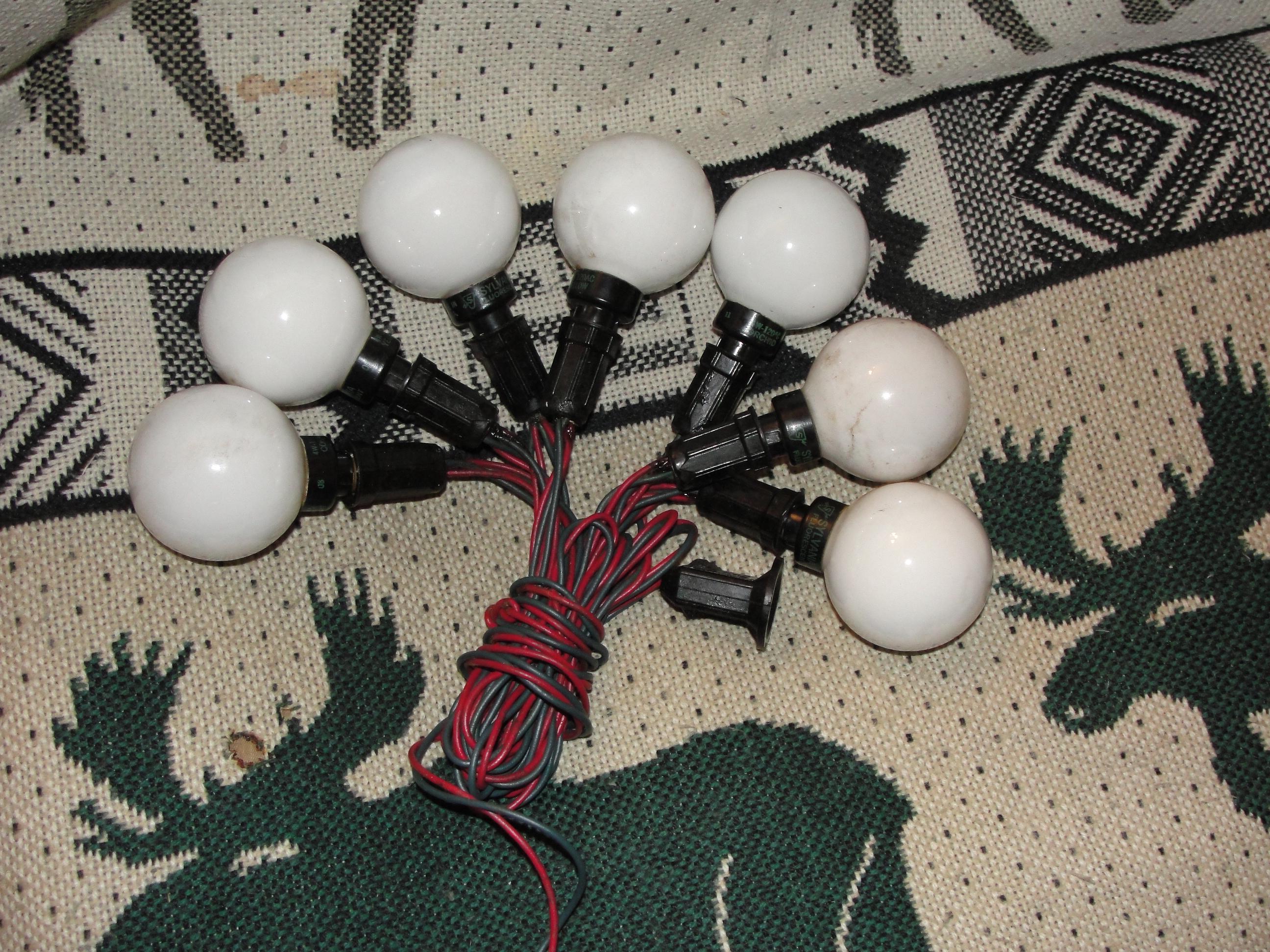 Vintage, RARE Royal Fluorescent Tree Set of 7 W/sylvania Round Lamps ...