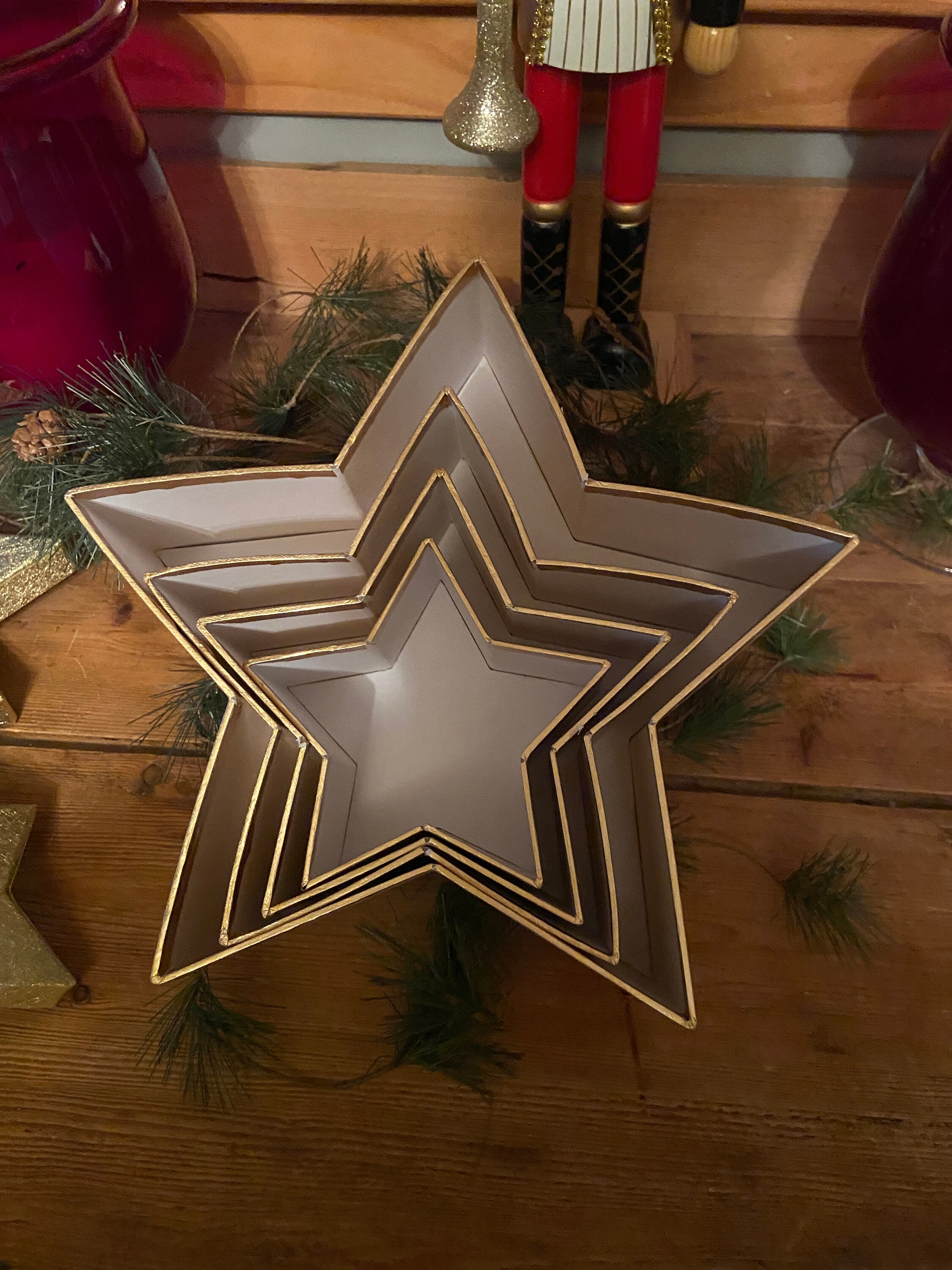 Five-piece Assorted Gold Star Gift Boxes in Various Sizes Golden ...