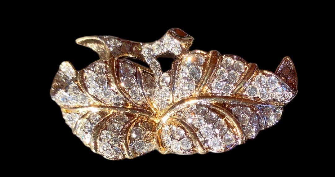 Nina Ricci Signed Brooch. Tripe 22kt Gold Plated W Handset Swaovski ...