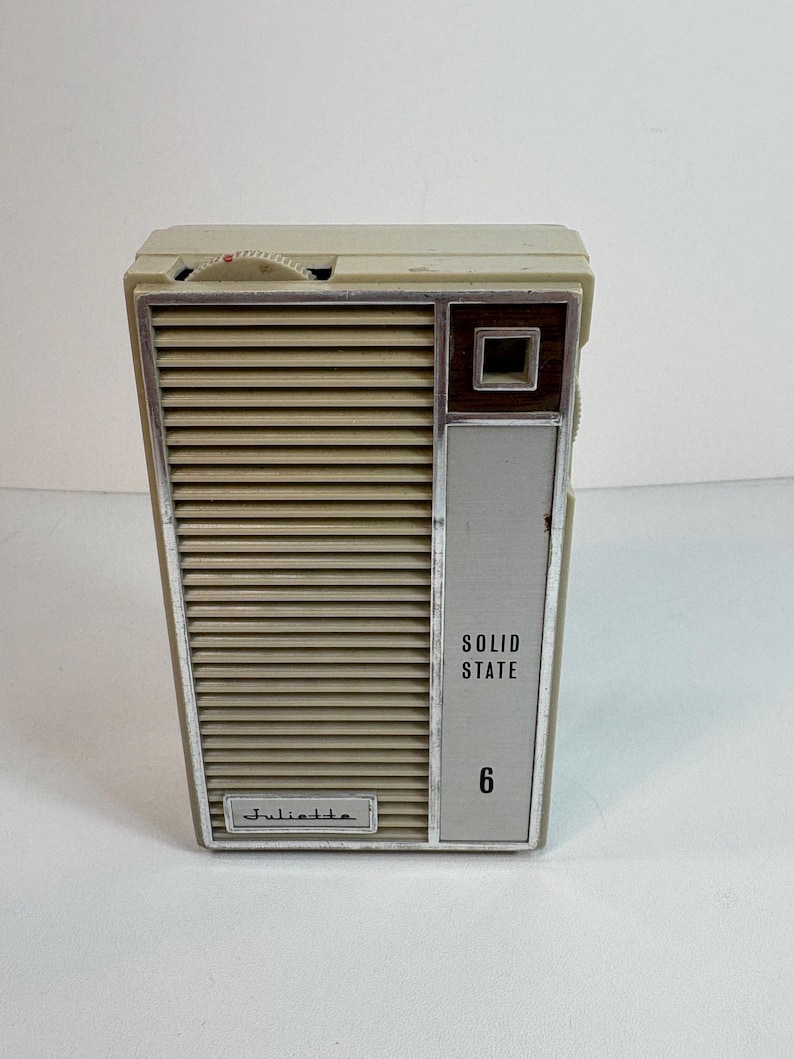 Vintage Juliette 6 Channel Solid State Pocket Radio - Etsy