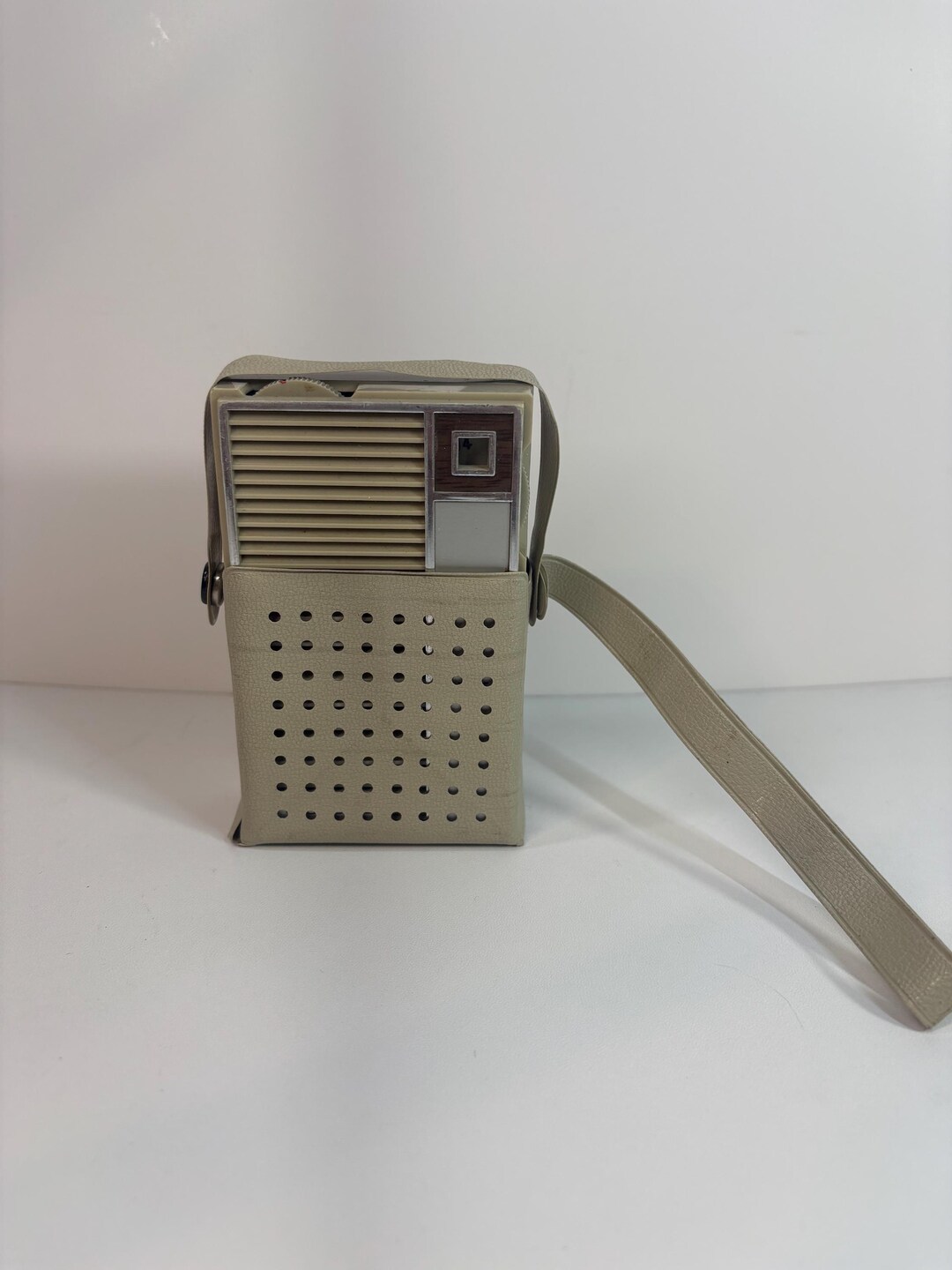 Vintage Juliette 6 Channel Solid State Pocket Radio - Etsy