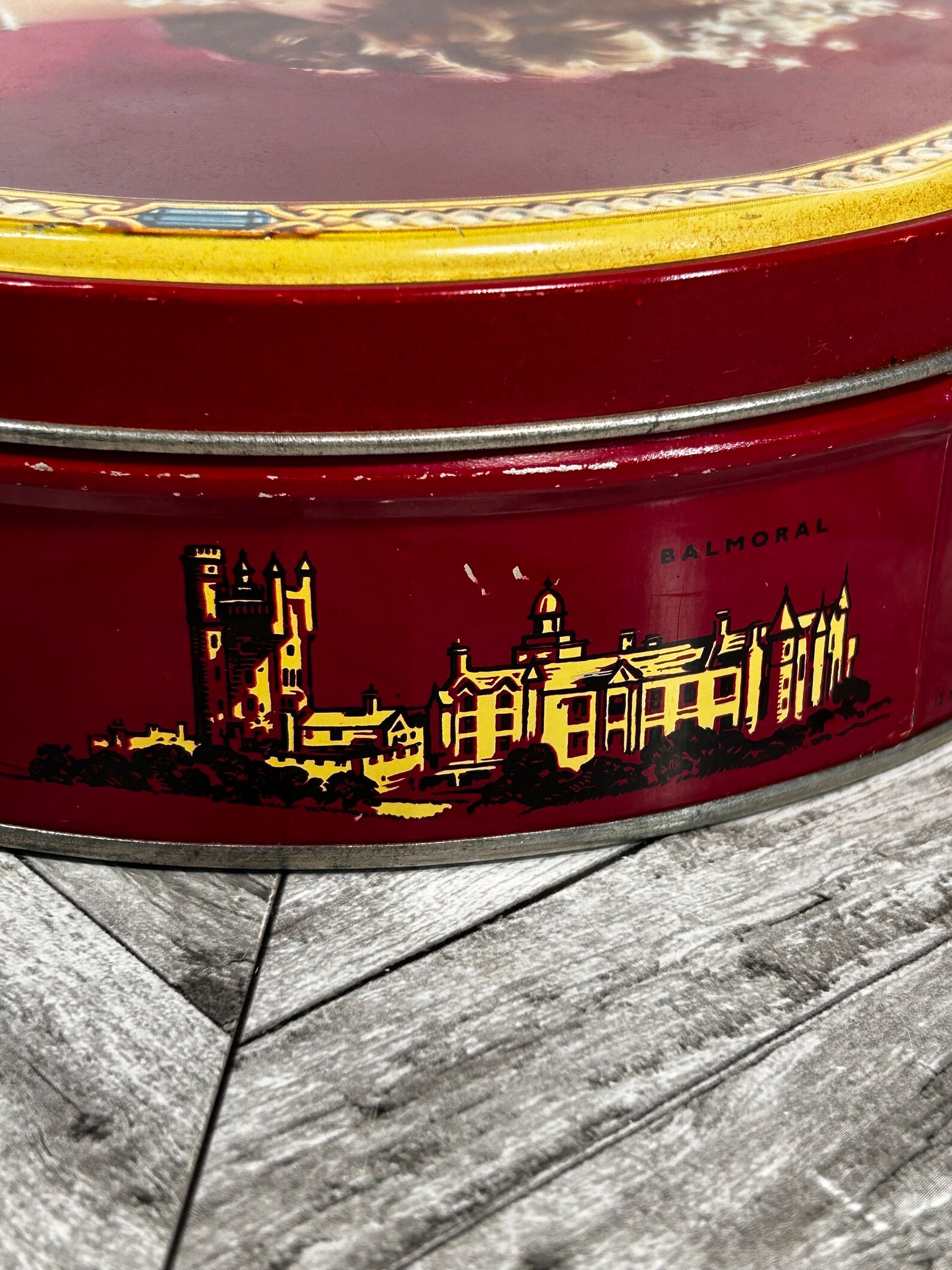 Queen Elizabeth II Coronation Gray Dunn Biscuit Tin - Etsy