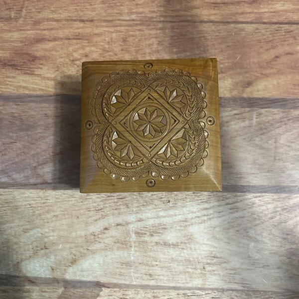 Hutsul - Etsy