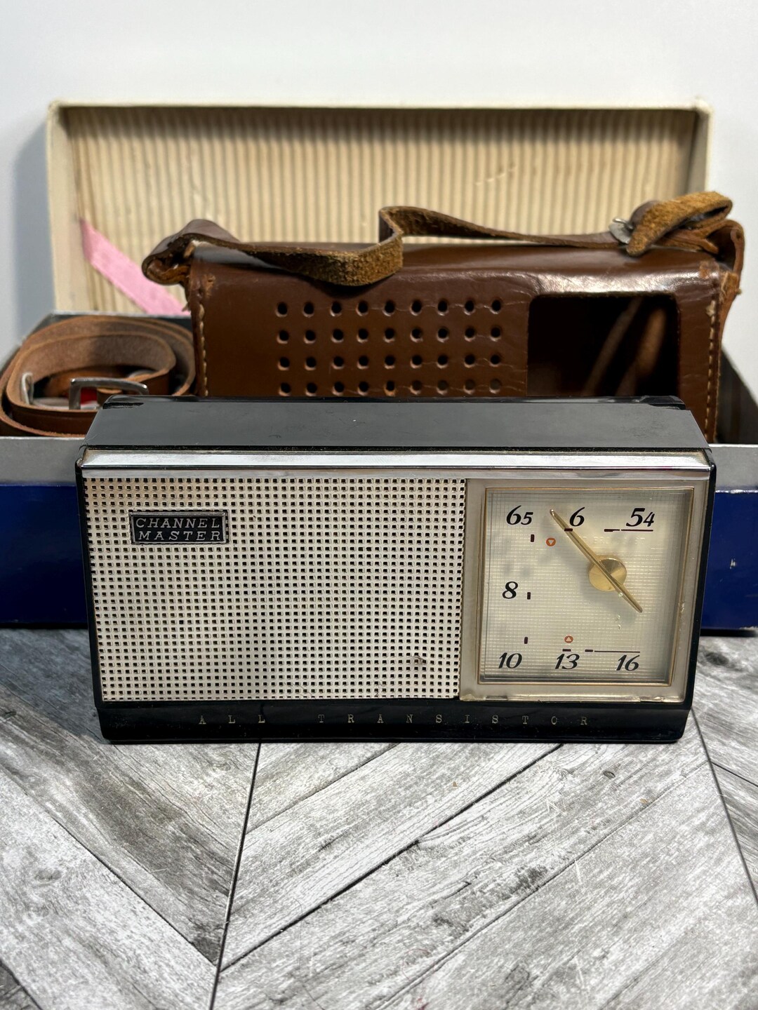 Vintage 1960s Sanyo Channel Master 6507 Radio - Etsy