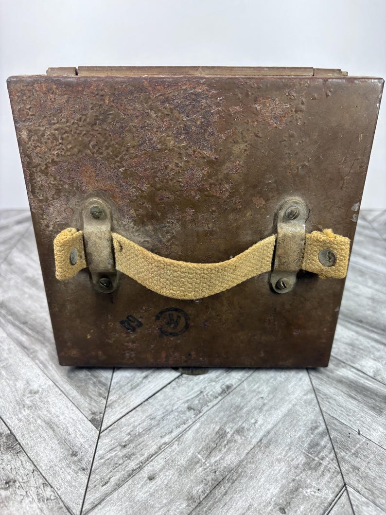 World War 2 Canadian Wireless Set No 19 Spare Valves and Case - Etsy
