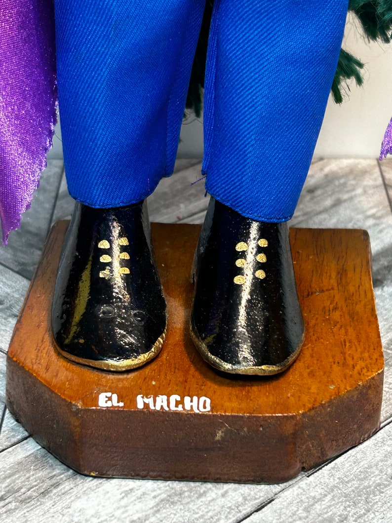 Nicaraguan El Macho Raton Figure - Etsy