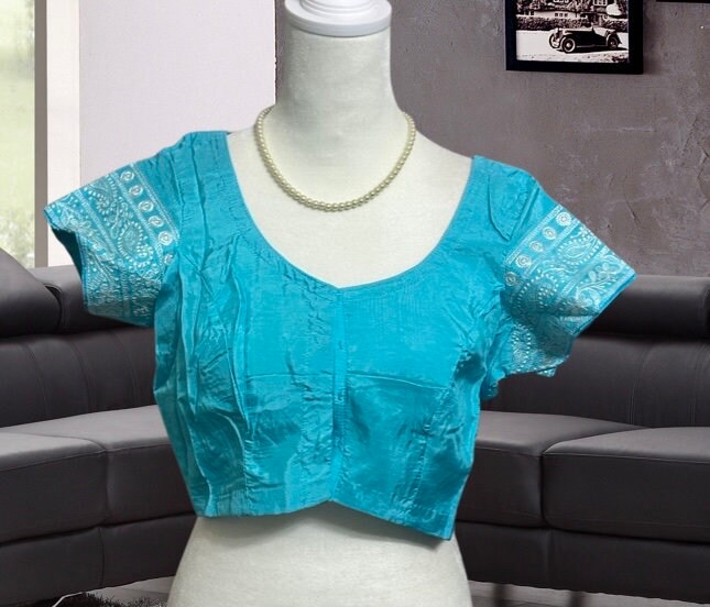 CHIKANKARI EMBROIDERED Pure Georgette Saree in Sky Blue With Stitched ...