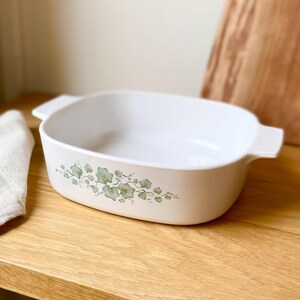 1970s Corning Ware Green Ivy Casserole Dish, 2 Quart Corningware A-2-B ...