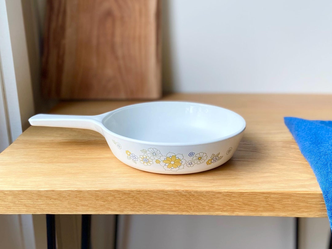 1960s Corning Ware White Yellow and Blue Daisy Skillet Pan, Corningware ...