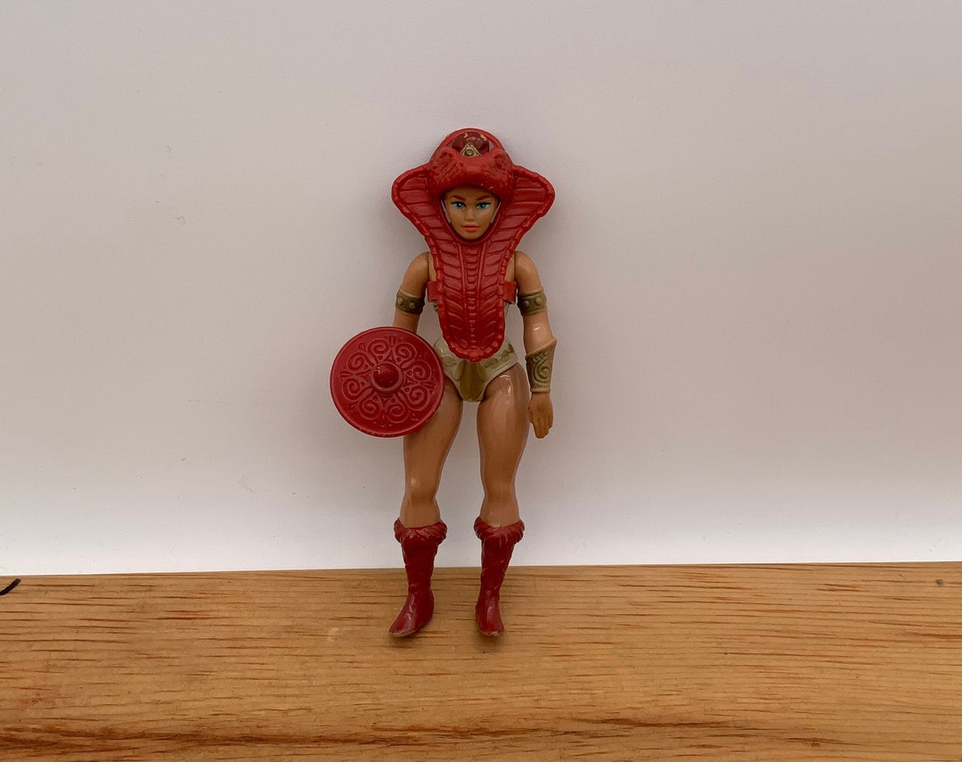 Vintage MOTU teela Reddish/brown Hair, Headwear and Shield, Mattel - Etsy