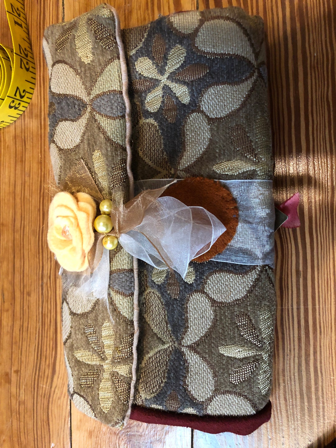 Thread Keeper - Etsy