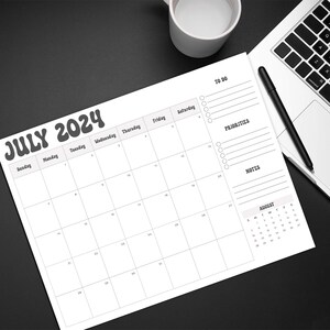 Retro Minimalist July 2024 Calendar, Printable Clean Vintage Classic ...