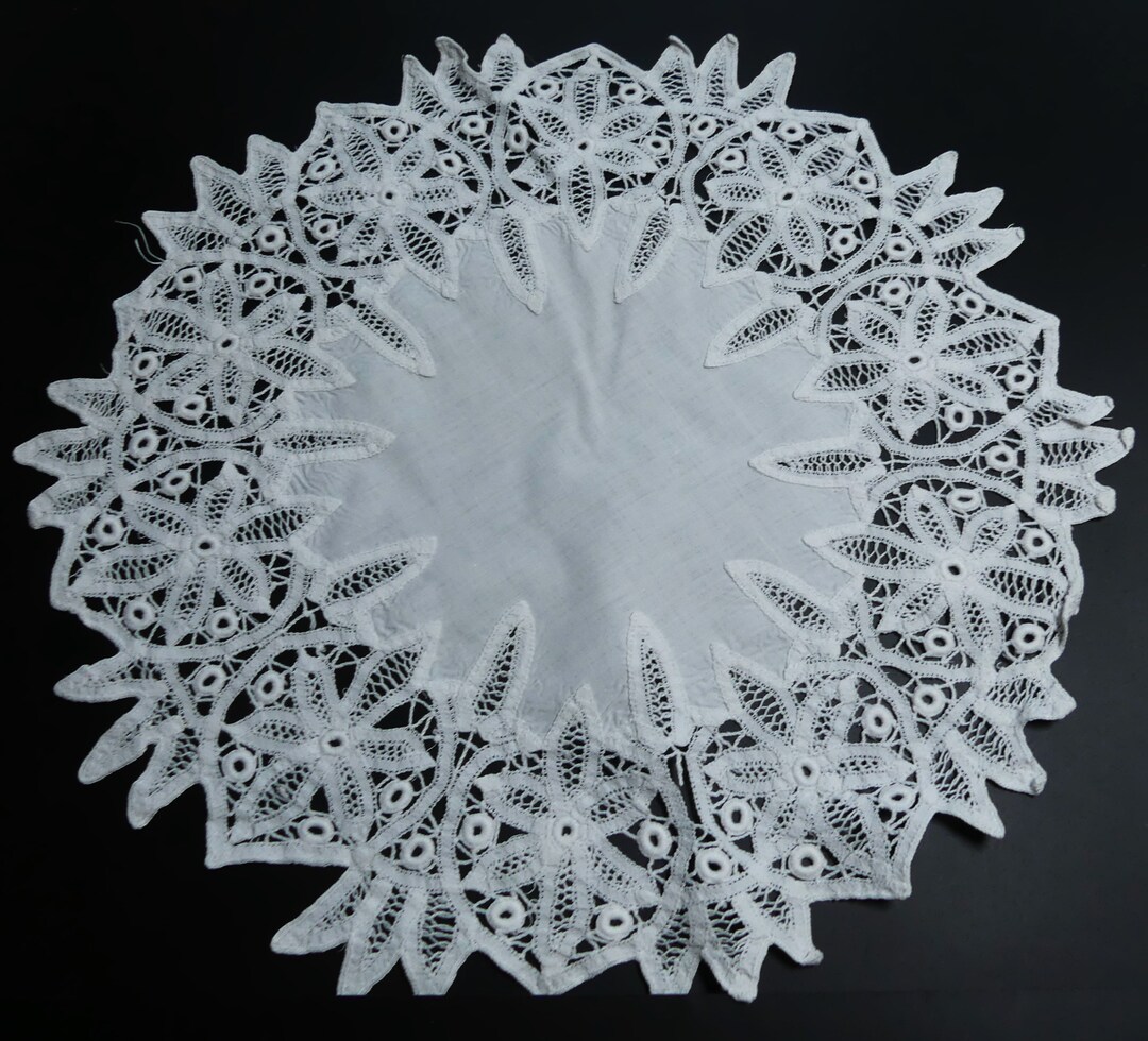 Vintage Round Cotton Battenburg Lace Tablecloth Table Topper Color Soft ...