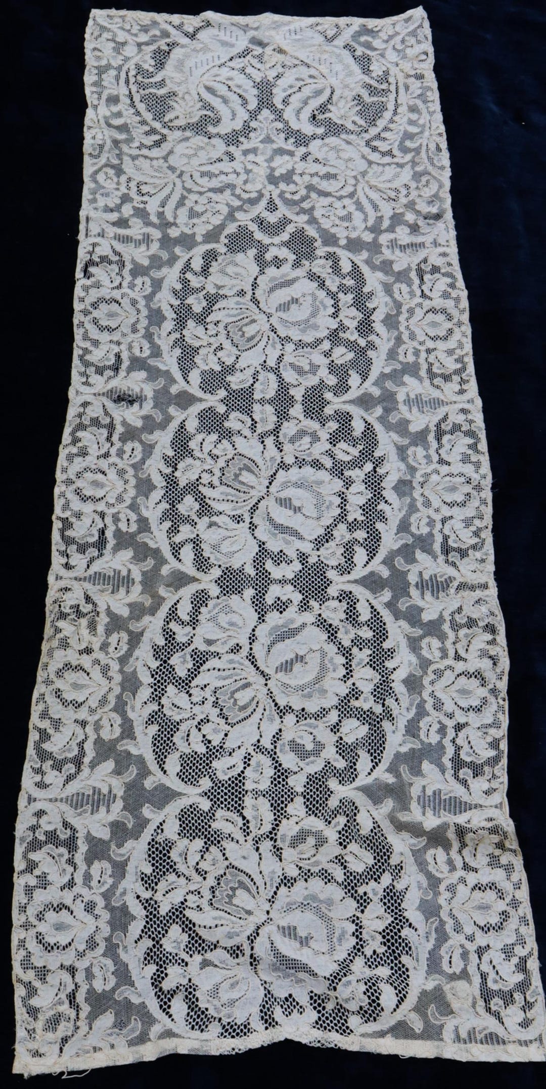 Vintage French Alencon Lace Runner Color Very Light Grey - Etsy