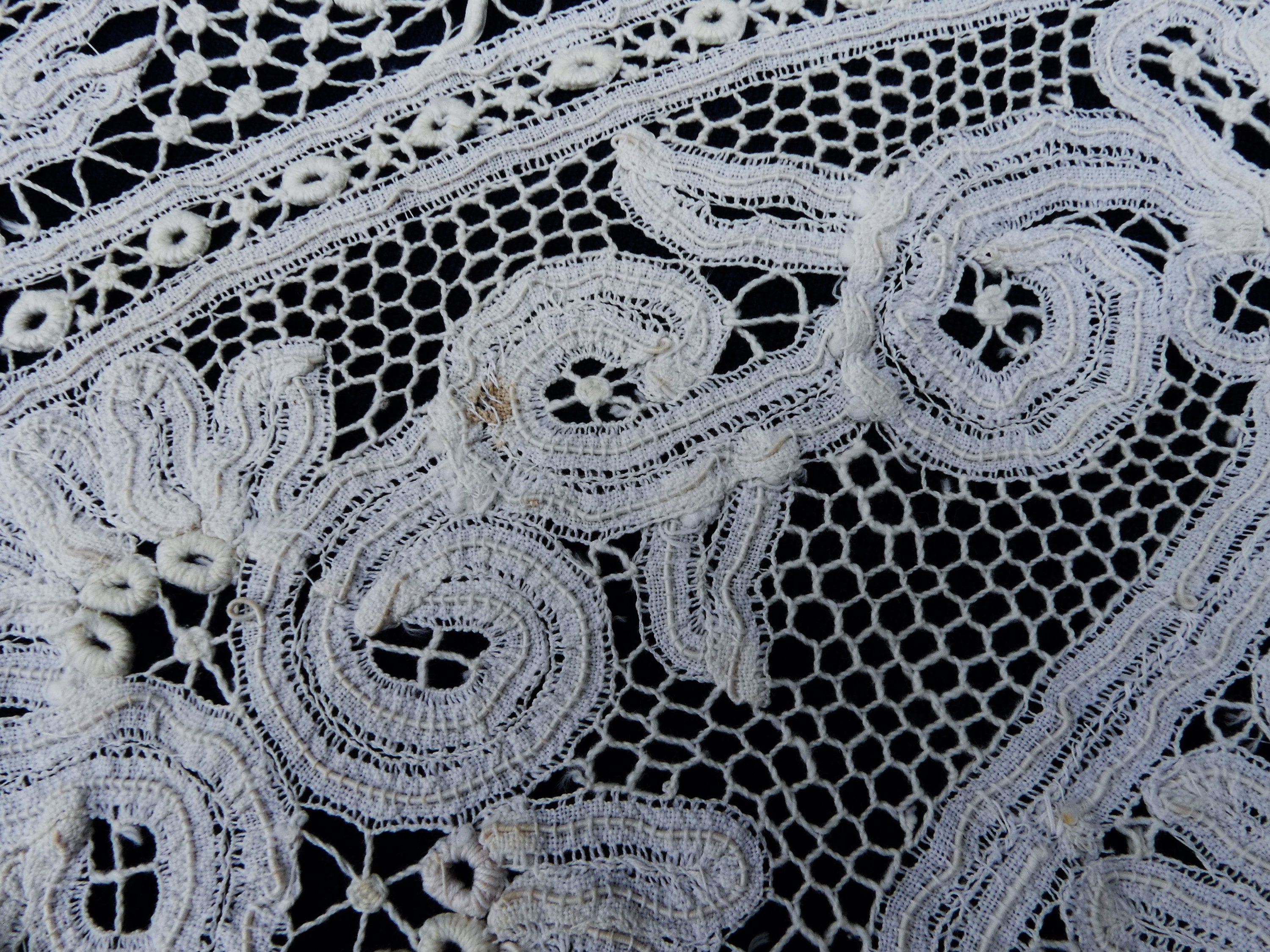 Antique 1910's Round Battenburg Lace Tablecloth Color Light Ivory 47 ...