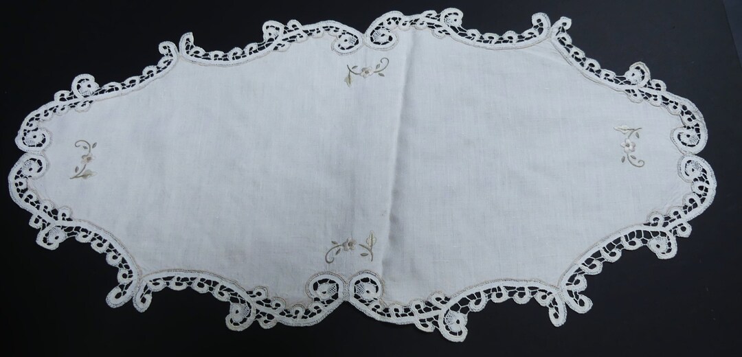 Vintage Cotton Hand Embroidered & Battenburg Lace Trim Placemat Color ...