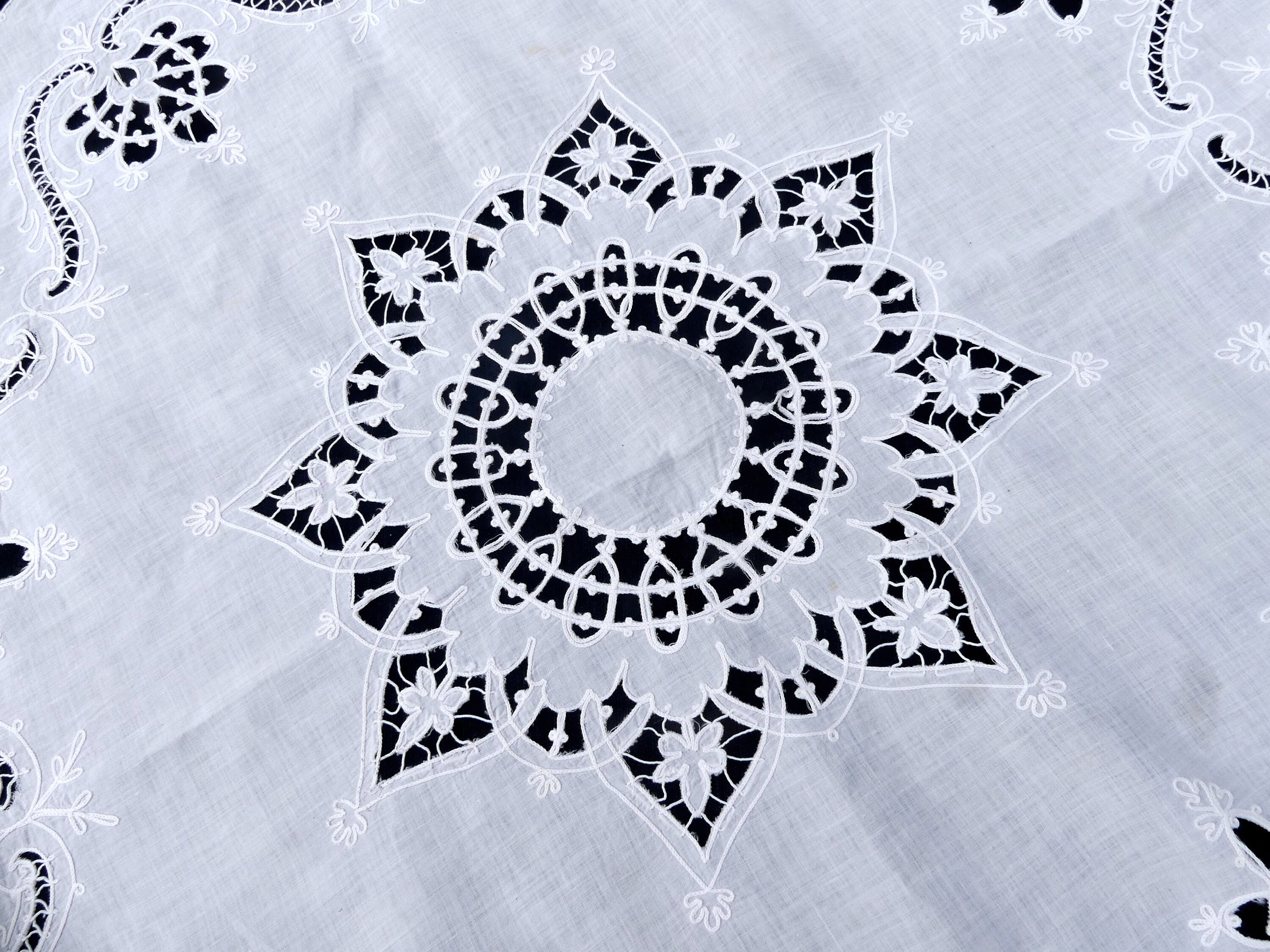 Antique Handmade Embroidery Cutwork Tablecloth Color Ecru 36” - Etsy