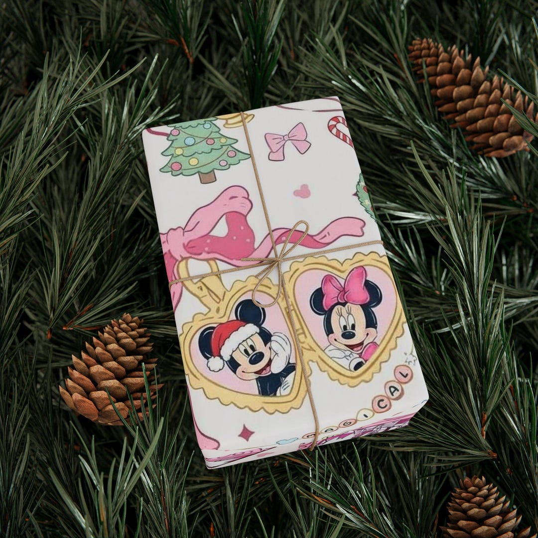 Disney Mickey and Minnie Wrapping Paper | Castle Minnie Mouse Pattern ...