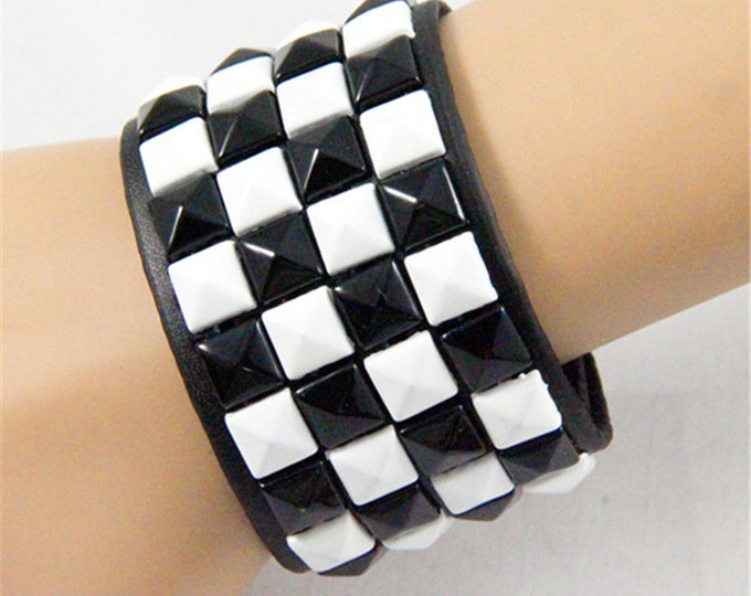3 Row White & Black Checker Pyramid Spike Emo Goth Alt Wristband Snap ...