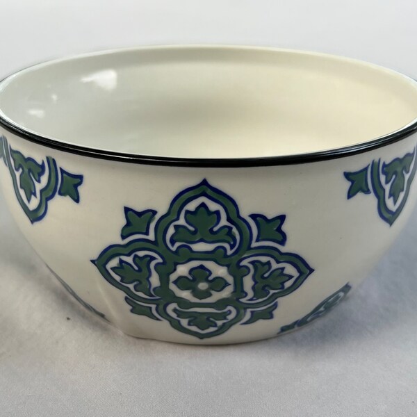 Yokohama Studio Bowl - Etsy