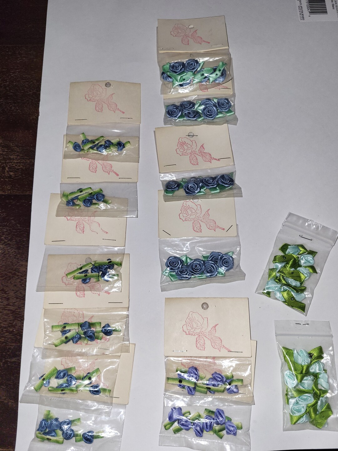 Small Packets of Crafting Flowers - Etsy