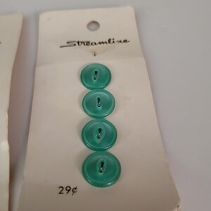 9 Vintage Streamline Buttons - Etsy