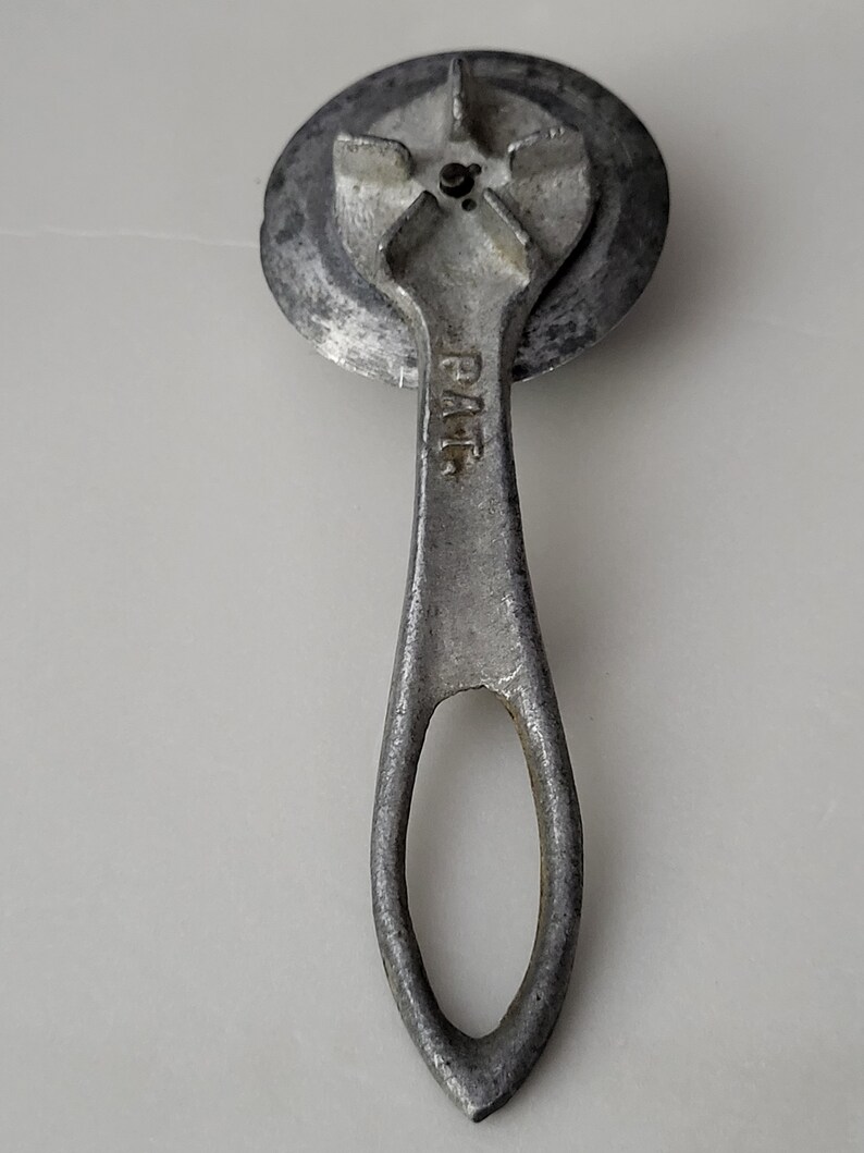 Vintage Pastry or Pie Crimper - Etsy