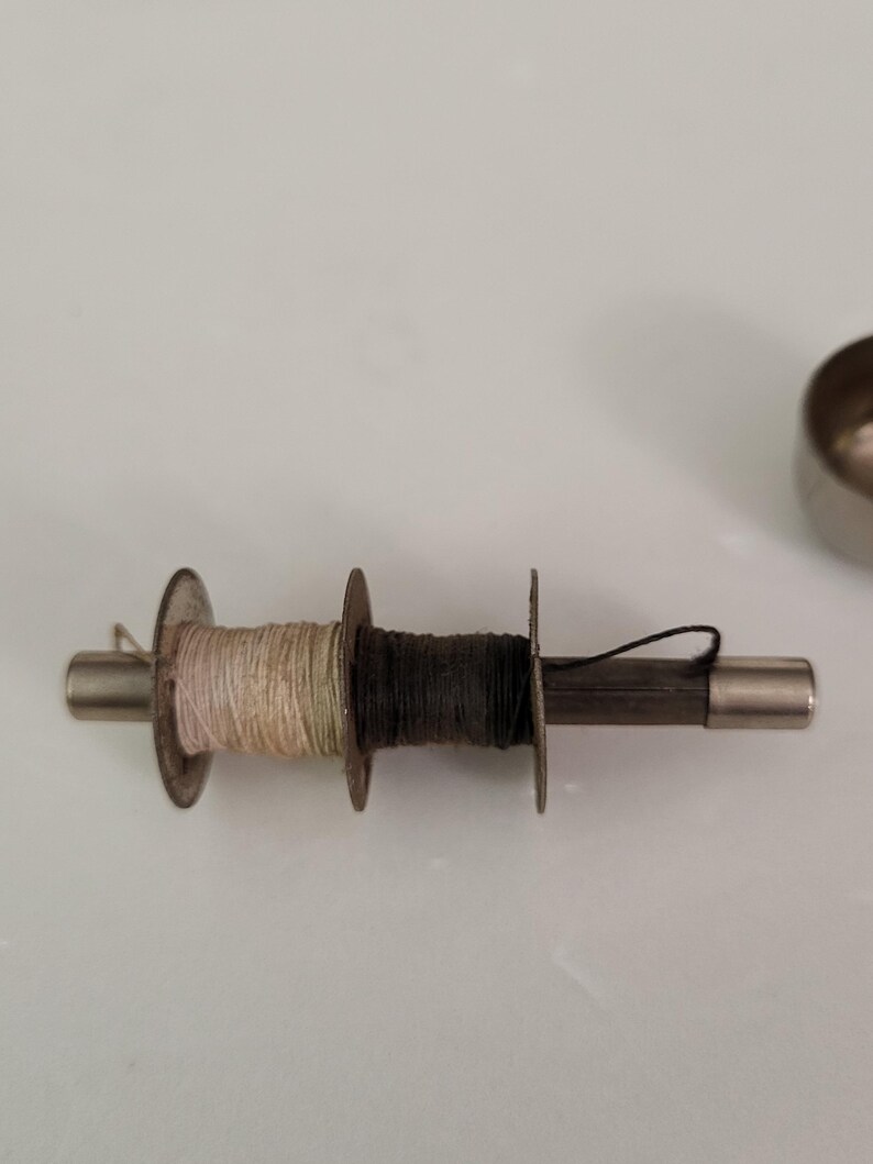 Vintage Advertising Thread Spool Holder for a Realtor - Etsy