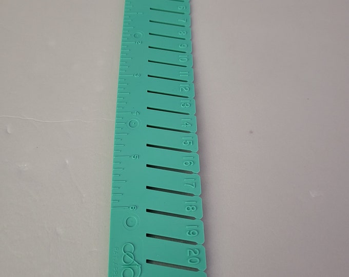 Susan Bates Colorak Yarn Organizer - Etsy