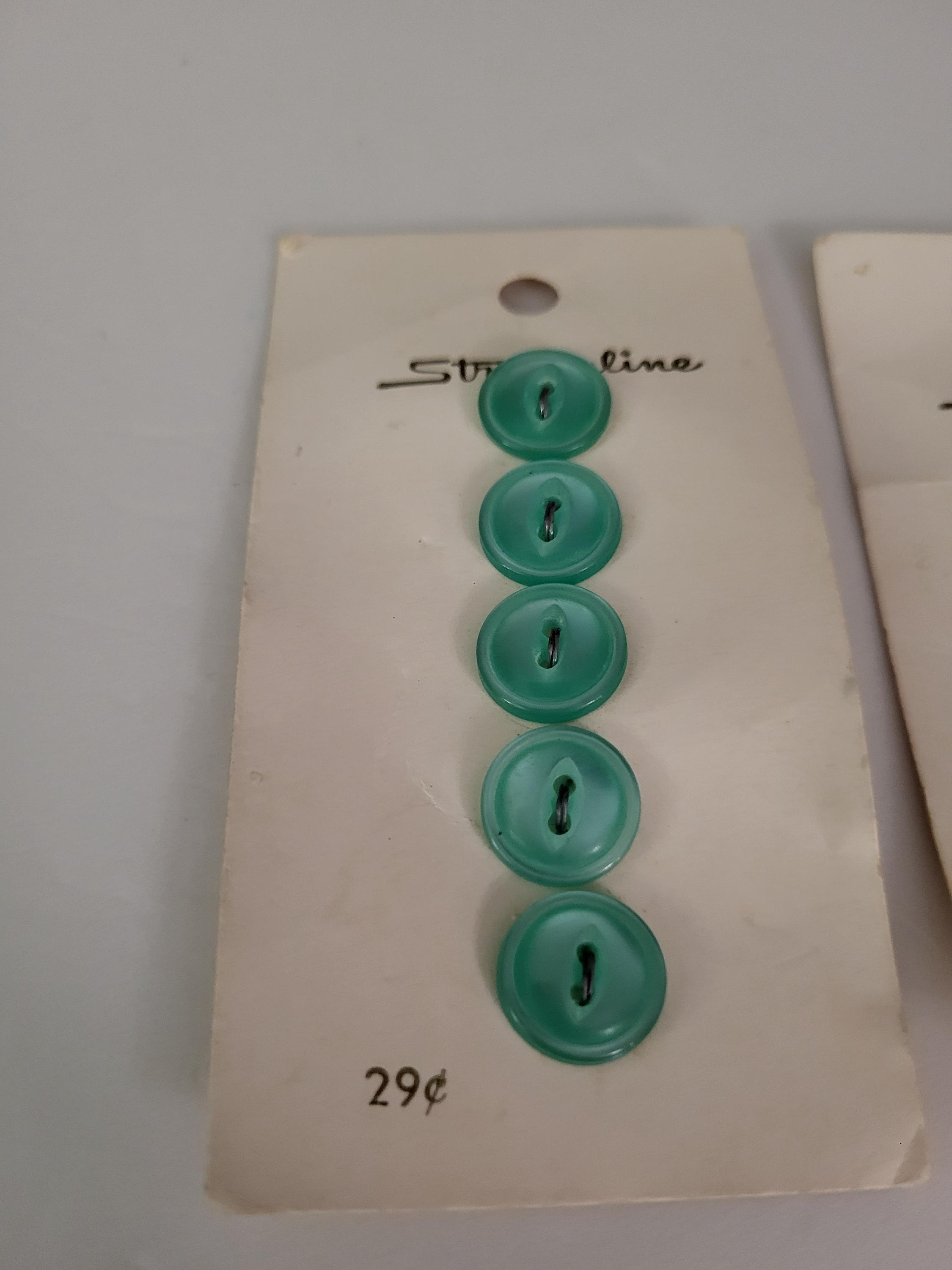 9 Vintage Streamline Buttons - Etsy