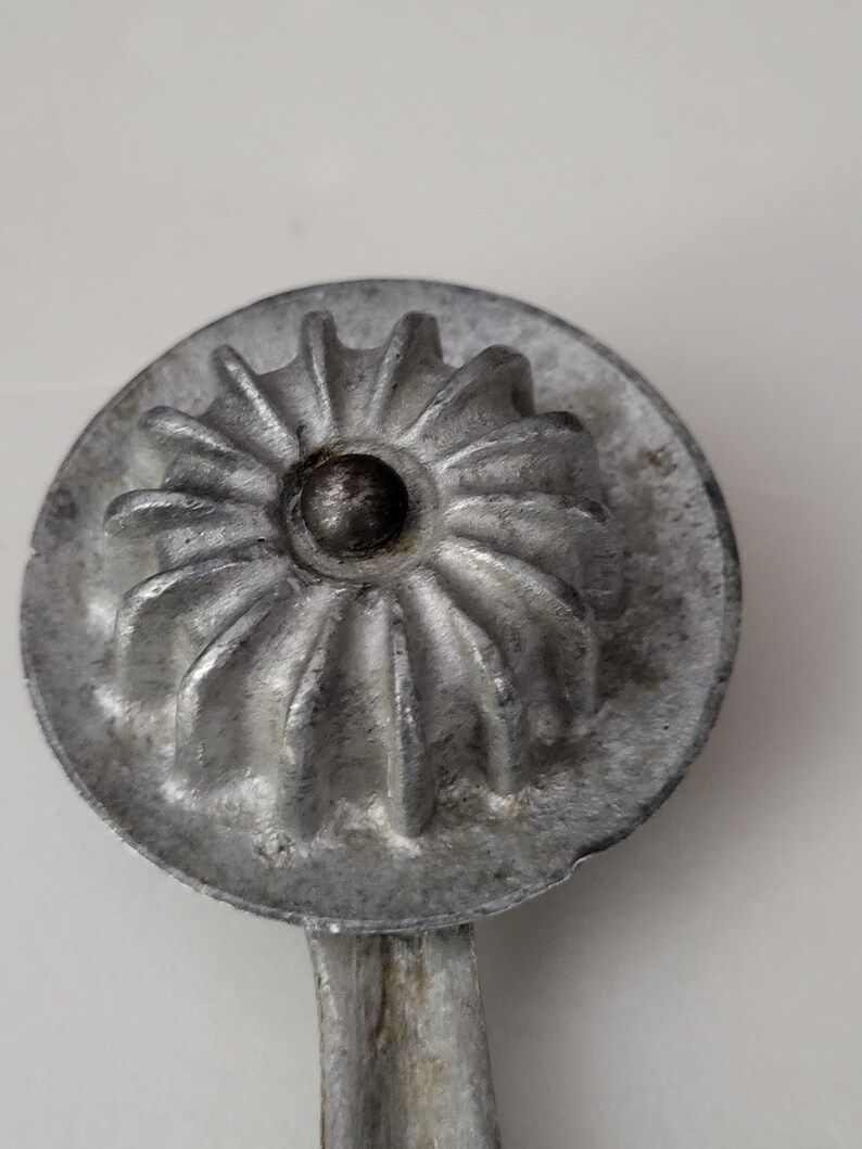 Vintage Pastry or Pie Crimper - Etsy