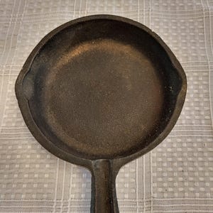 Miniature Cast Iron Skillet - Etsy