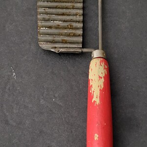 Crinkle Cutter With Red Handle - Etsy