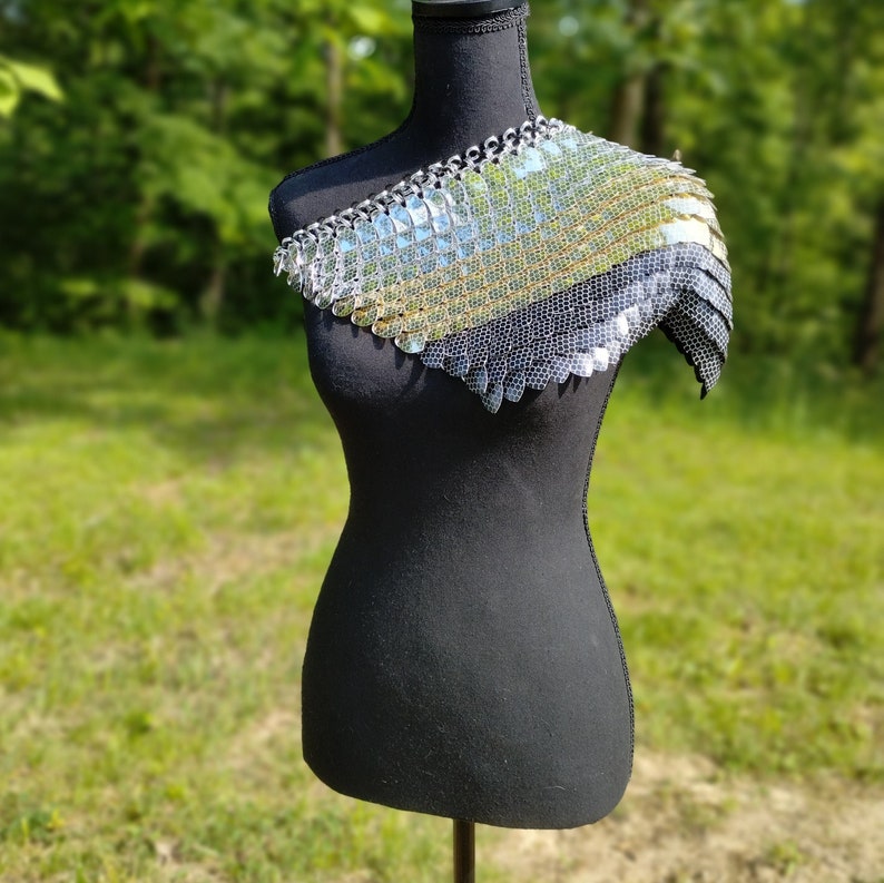 Dragon Scale Etched Shoulder Piece/skirt - Etsy