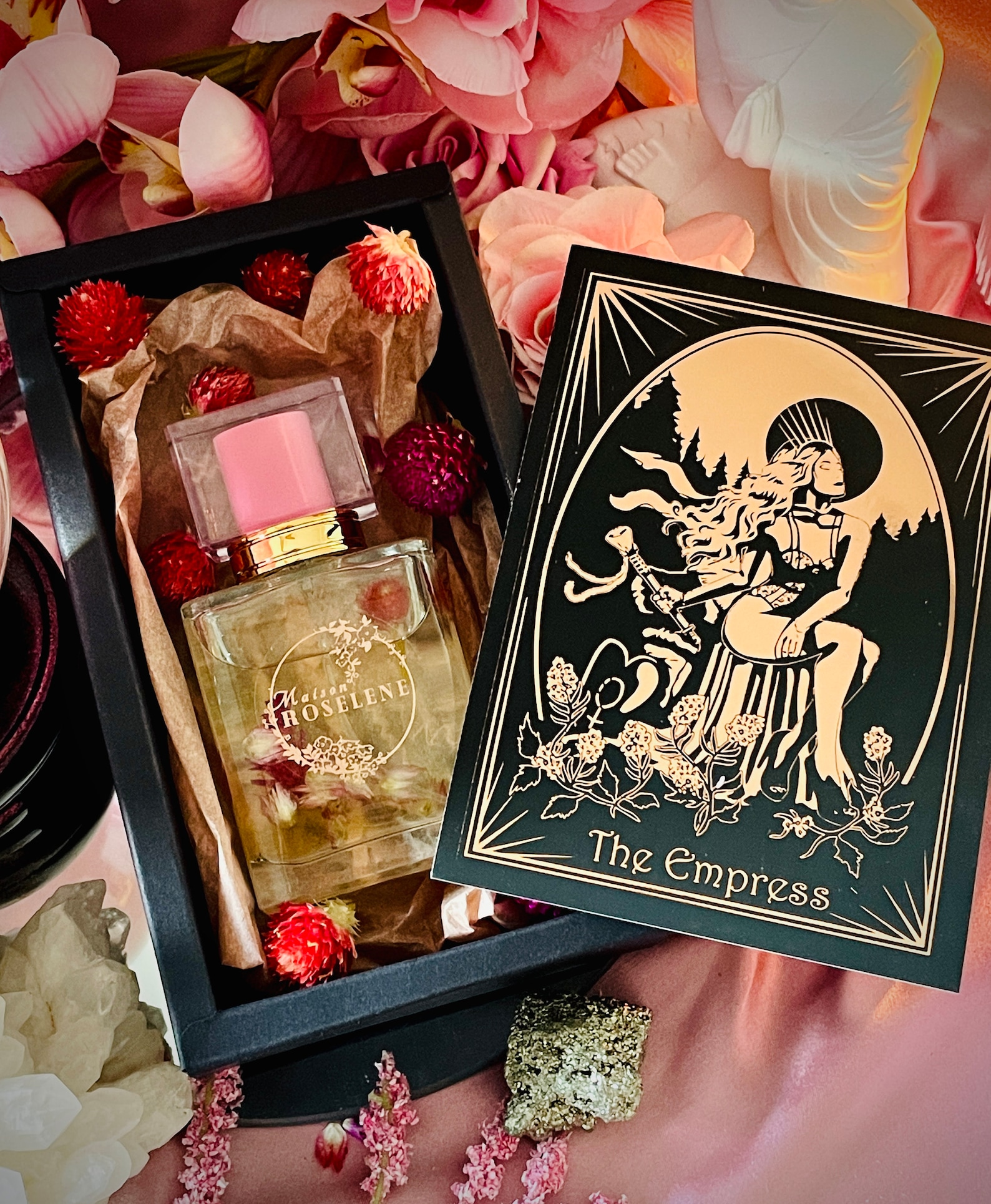 Abundance Perfume Oil: the Empress Tarot, Aromatherapy Ritual Oil - Etsy