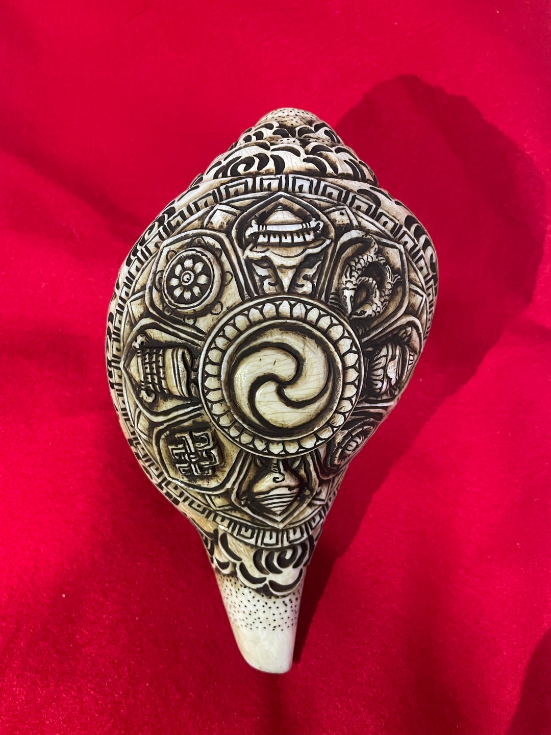 SHANKA - Tibetan Lucky Conch Shell Horn - Eight Auspicious Symbols of ...