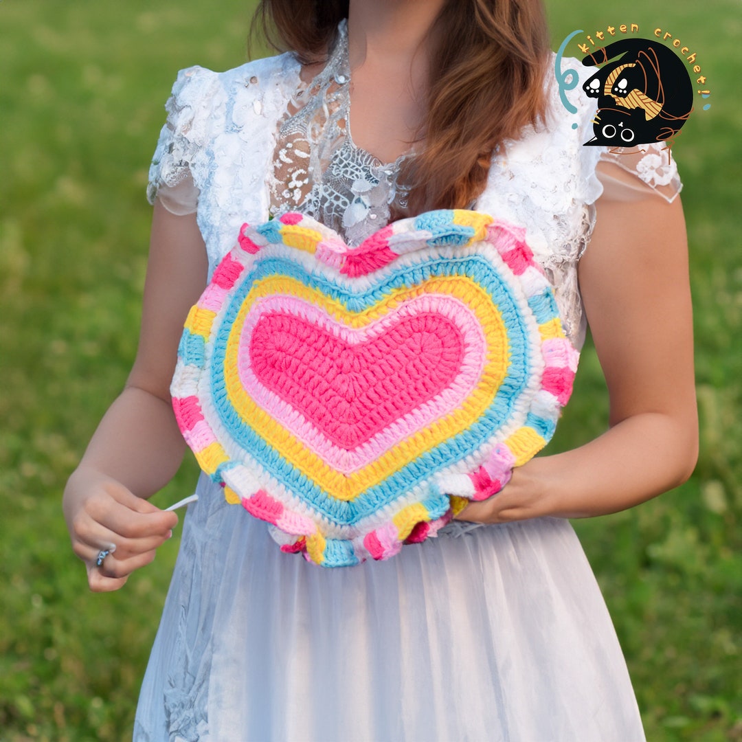 Charming Heart-shaped Crochet Crossbody Bag - Stylish and Versatile! - Etsy