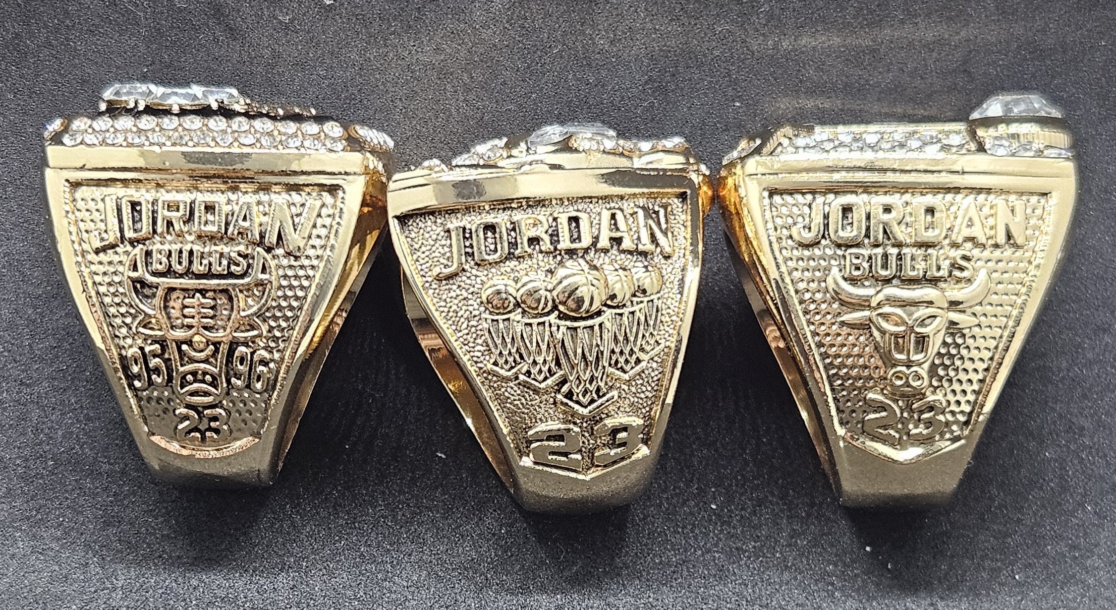 Michael Jordan 6 Championship Rings Chicago Bulls BONUS DISPLAY BOX ...