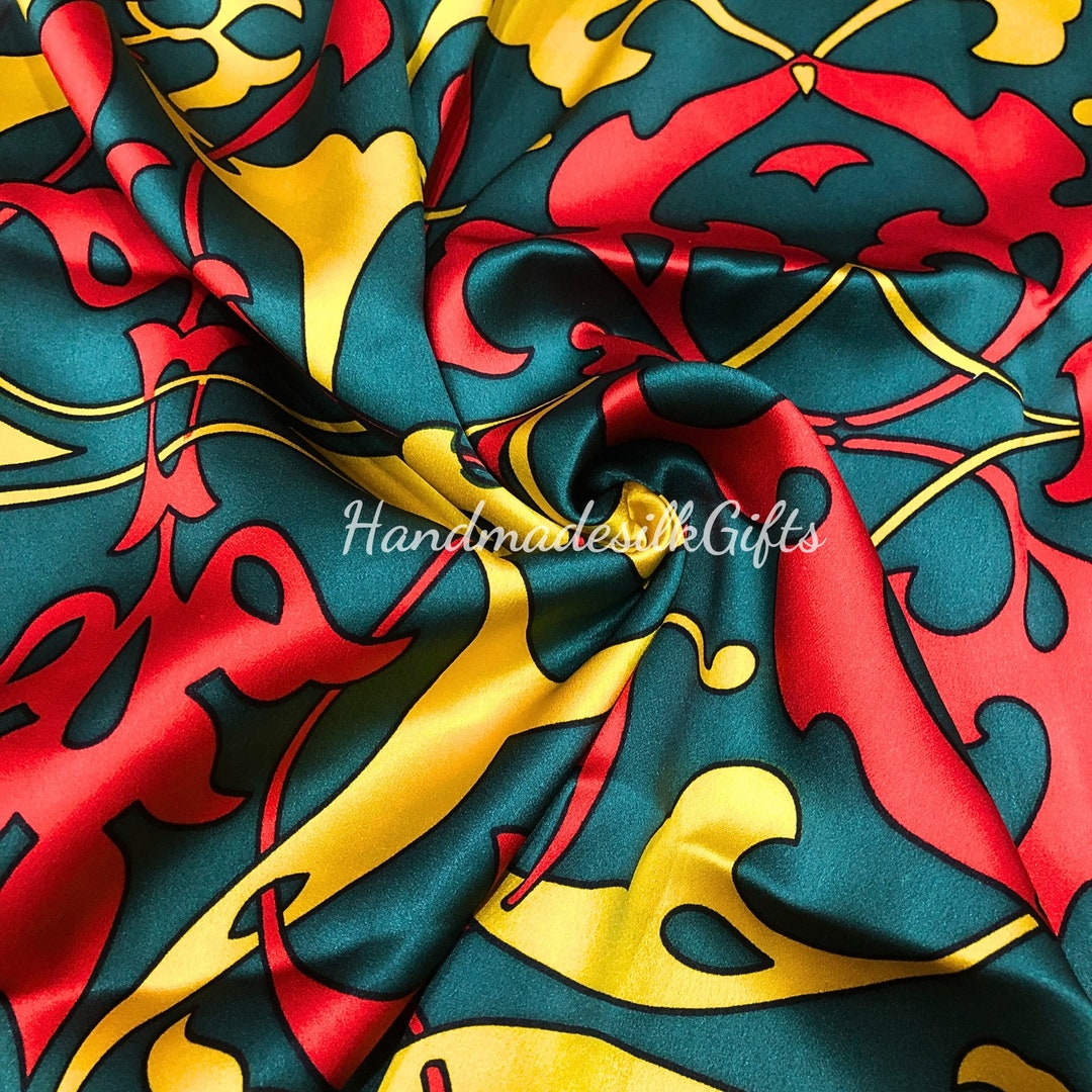 100% reine Maulbeerseide - Blumenseide - Satin Seide - bedruckte Seide ...