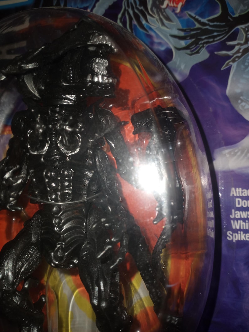 Kenner Aliens Xenomorph Queen W/ Chestburster MOSC Figures - Etsy