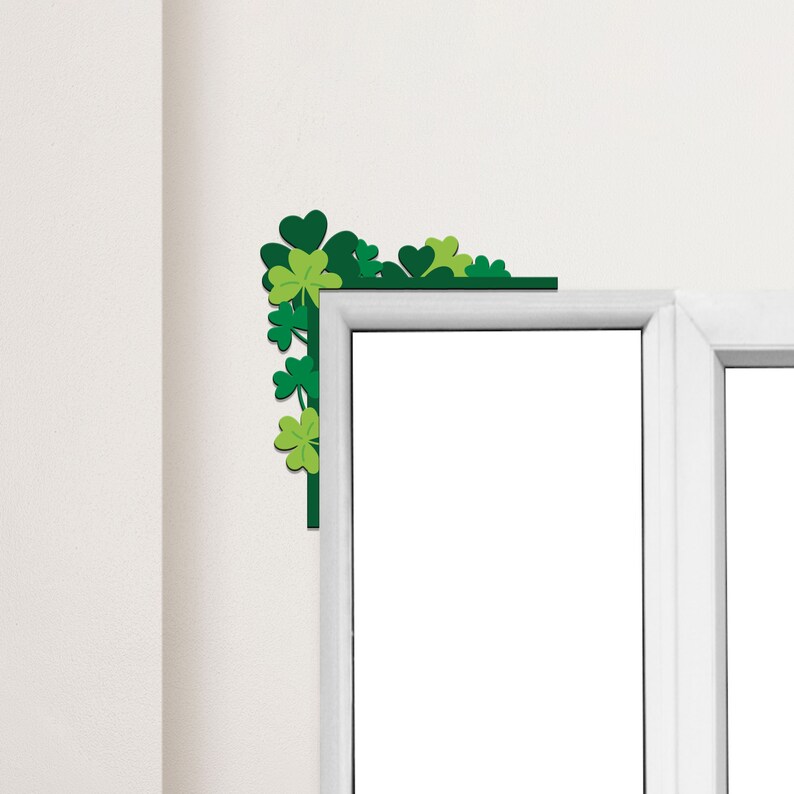 Shamrock Door Corner, St Patrick's Day Decor, Irish Good Luck Charm - Etsy