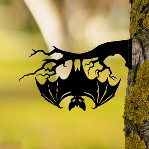 Metal Hanging Bat on Branch, Halloween Bat Decoration, Vampire Bat, Bat ...